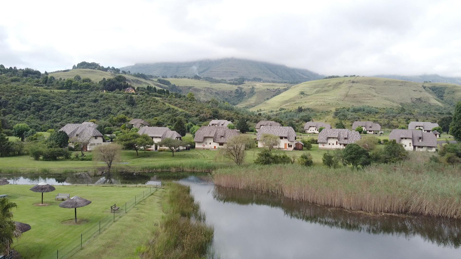 Self Catering Accommodation Drakensberg - 19 Mount Champagne