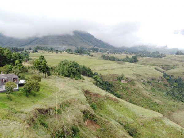 Self Catering Accommodation Drakensberg - 19 Mount Champagne