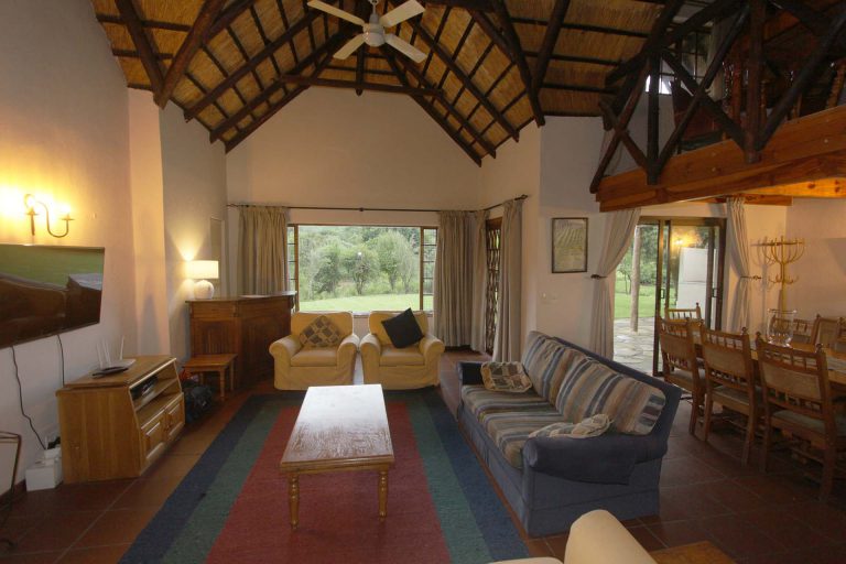 The Cottage | Drakensberg Self-Catering Accommodation - 19 Mount Champagne